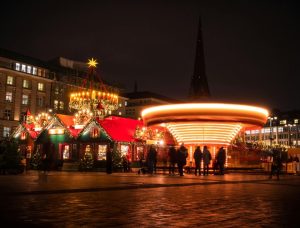 25 Best Scenic Christmas Lights Displays Around the World – Touristy Travel